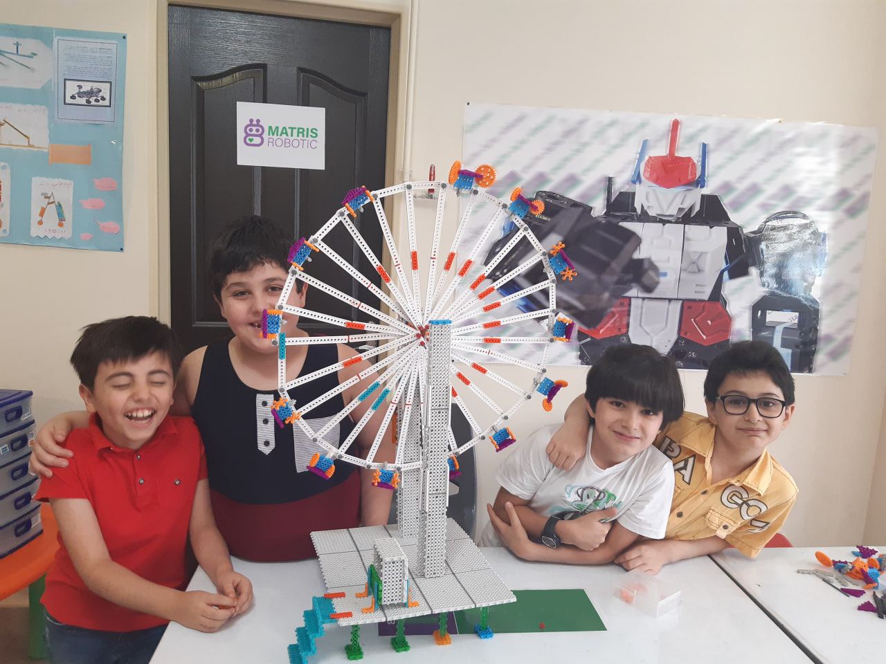 Ferris Wheel - MATRIS ROBOTIC | STEM | Robotics | Coding and AI